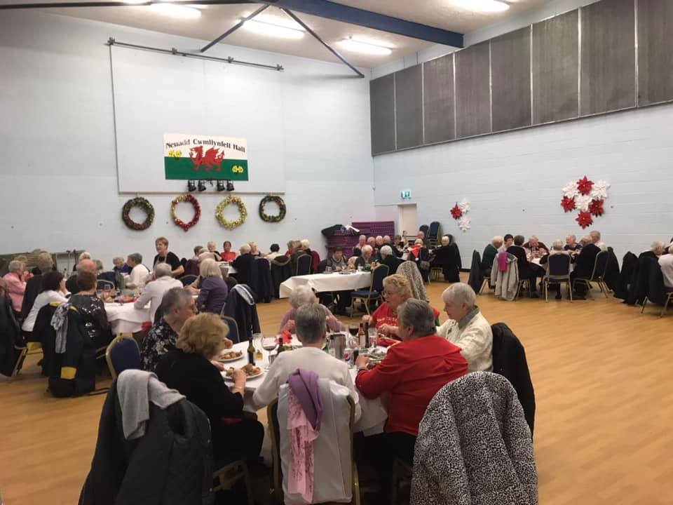 OAP Christmas Dinner – Neuadd Cwmllynfell Hall